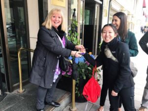 Random Acts of Kindness | Charity Team Building Activity | Outback Team ...