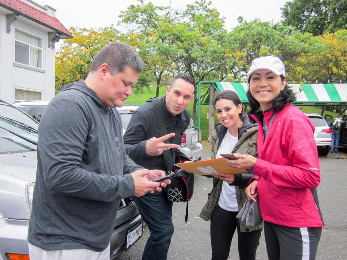 Random Acts of Kindness | Charity Team Building Activity | Outback Team ...