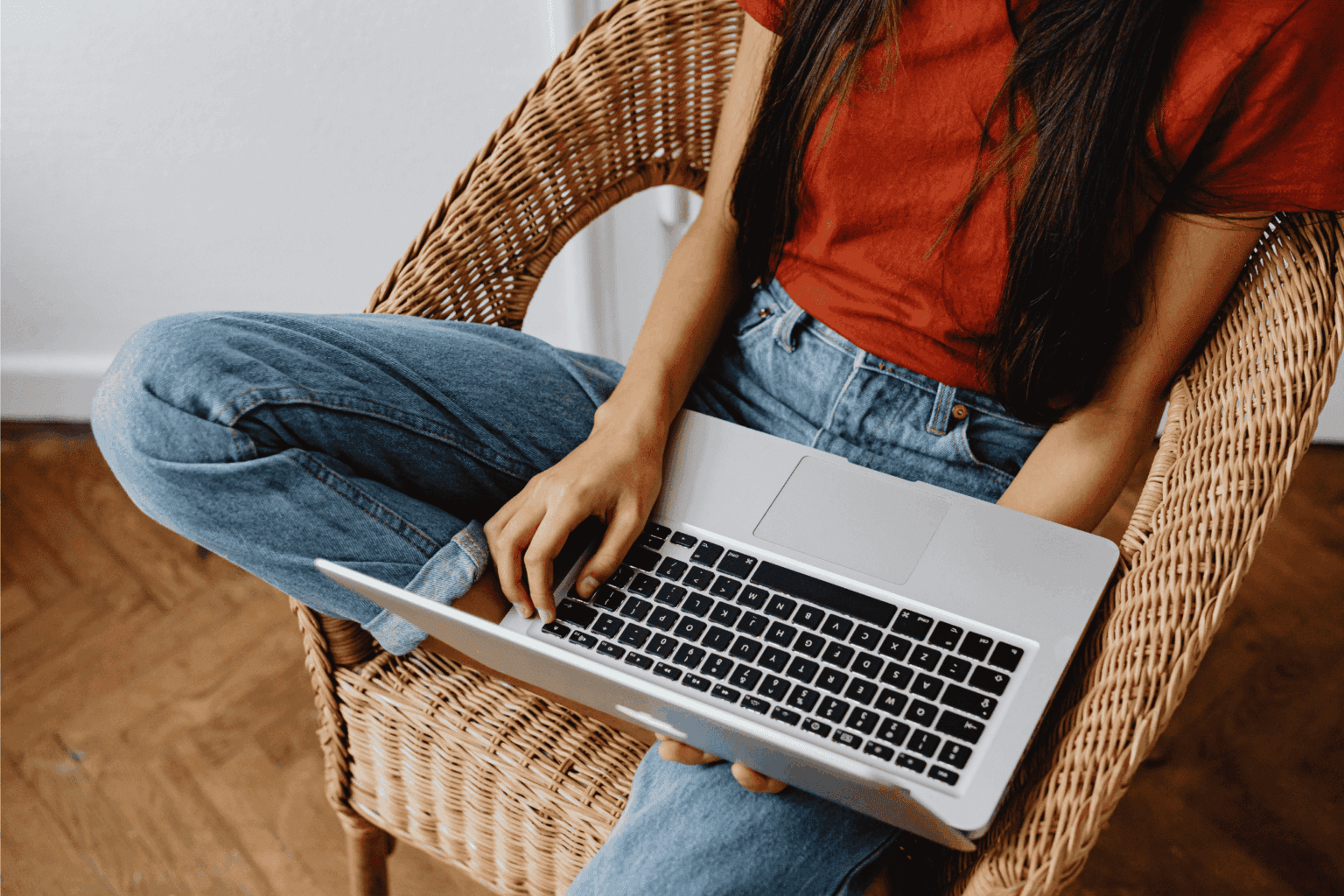32 Essential Executive Assistant Tools for 2021